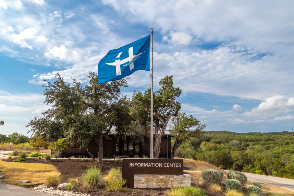 6 Benefits of Commuting to Austin from The Hollows on Lake Travis ...